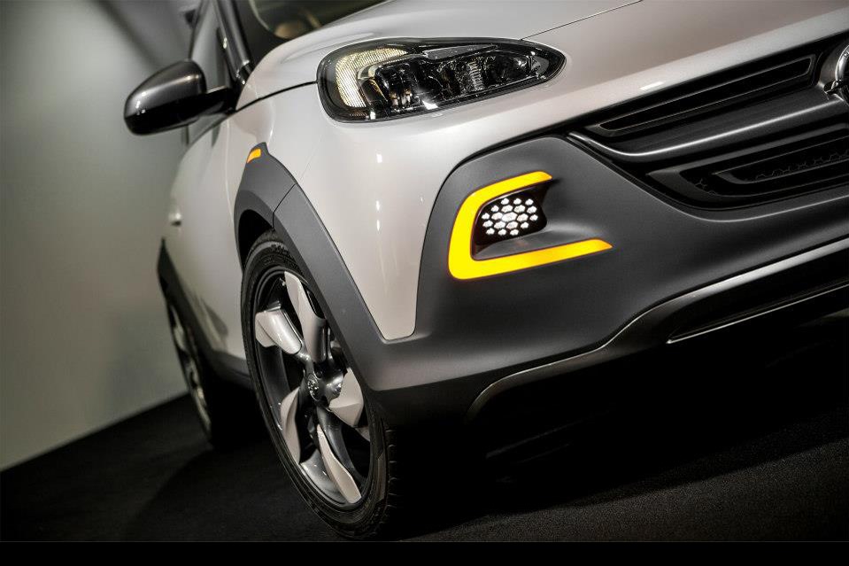 First Look at the New Opel Adam ROCKS Concept with a Sliding Cloth Top